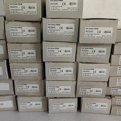 议价AC2032 AC5203 IFM易福门 工业工控自动化模块维修