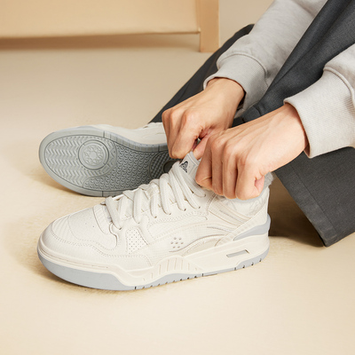 李宁月白男子舒适中帮经典休闲鞋