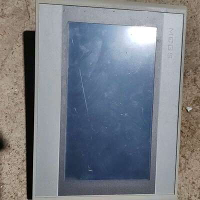 议价昆仑通态触摸屏，型号TPC7012Ew，成色85新，件正可维修