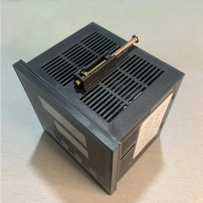 瓯龙OLA OLD OLG OLW7411 7412 K PT100智能温度数字调节仪温控表