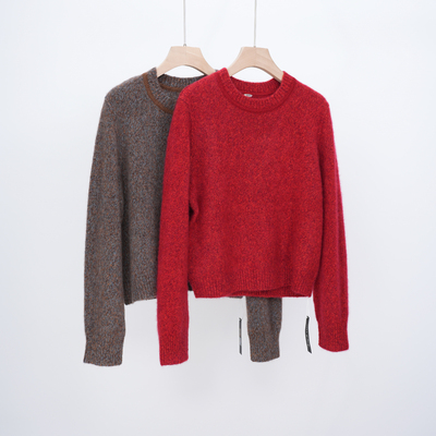 康宝莱白厂丝羊绒纱山羊绒保暖秋冬圆领套头毛衣女纱线松软细腻