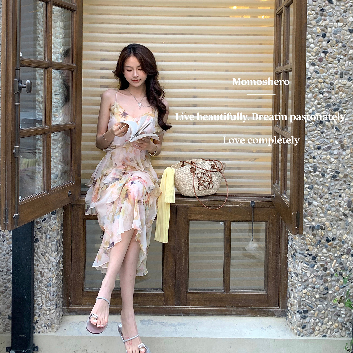 现货momoshero【佛罗伦萨的花园】 2.9m顺纡绉印花吊带/连衣裙_虎窝淘