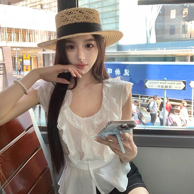 现货【奈良日记】少女感指南 100天丝法式小飞袖荷叶夹蕾丝上衣