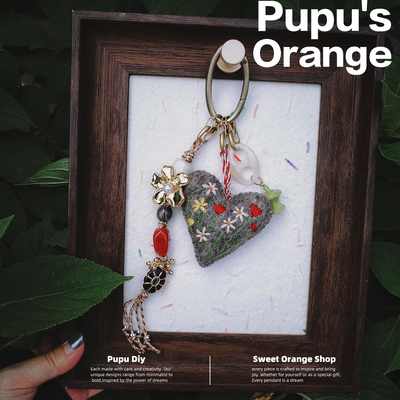 Pupu尼泊尔羊毛毡复古爱心苹果平安定制串珠钥匙扣秋冬包包挂件