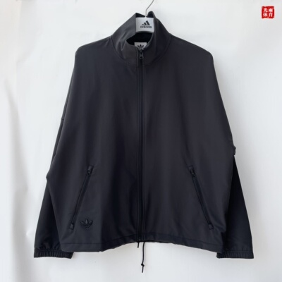 光雨体育--Adidas 三叶草 男子立领训练休闲运动夹克外套IS2818