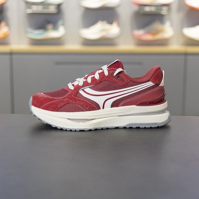 李宁减震回弹女子系带休闲鞋