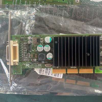 可维修-Nvidia显卡 D33088 ，全新带包装袋-议价