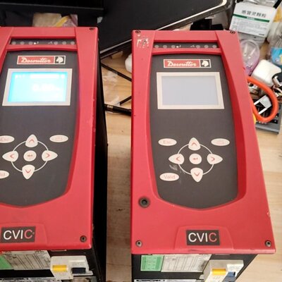 议价马头控制器，CVII H4 ，H2 各1台，通电看视频，单主可维修