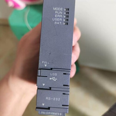 议价PLCFBS-60MAT实物图功能完好