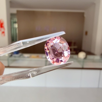 天然阿富汗粉碧玺 4.12ct9.73×11.3×5.42精切颜色甜全净玻璃体