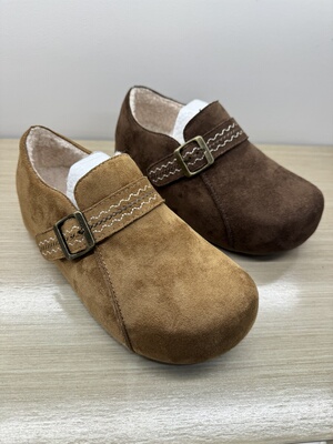 戈美其真皮厚底吐司勃肯鞋女2025冬新款森系一脚蹬懒人鞋皮带扣潮