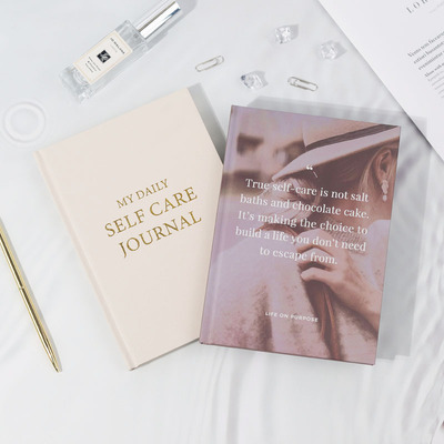 感恩日记本关爱自我护理本a5烫金本日程本self care book日志本
