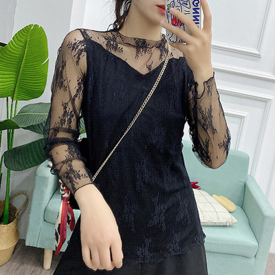 网纱拼接蕾丝上衣镂空