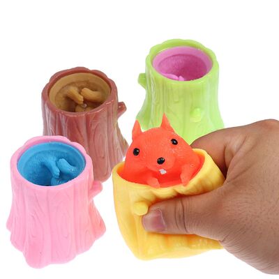 Squeeze Squirrel Stump Cup Pinching music Antistress Childre