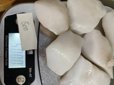 戈壁滩白玉籽料稀有品种!细腻油润玉化透彻细如泥，白如脂，可雕