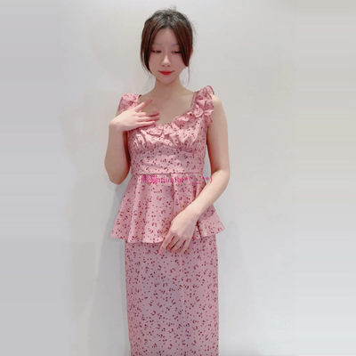 甜美荷叶边衬衫上衣+印花半身裙