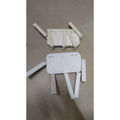 【议价产品】中兴Wi-Fi6千兆双频路由器ZXHN E2633成色如图需询价