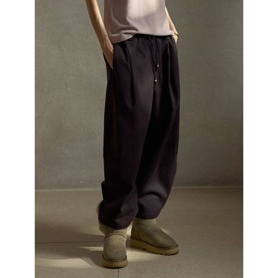 [共线]COLNE早春新款通勤设计感天丝麻绒底串珠抽绳休闲裤女C5540