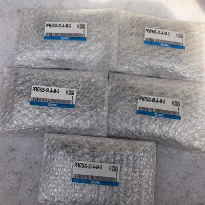 SMC PFM750S-01-A-M-S数字流量开关全新未