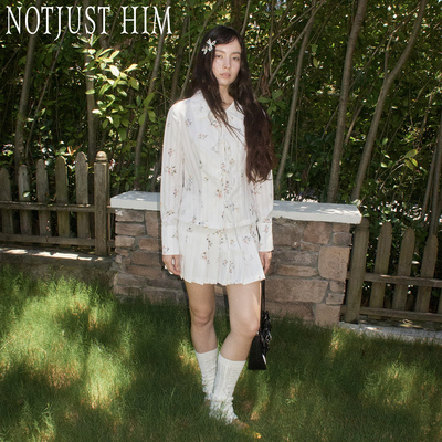 花筏NOTJUSTHIM 《莉莉丝花园》碎花蝴蝶结衬衫百褶裙套装