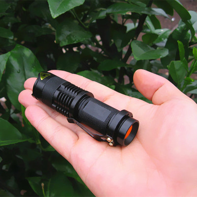 可换变焦儿童女生小型宿舍手电筒