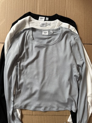 Aritzia sunday t恤亲肤女加拿大 螺纹莫代尔短款长袖