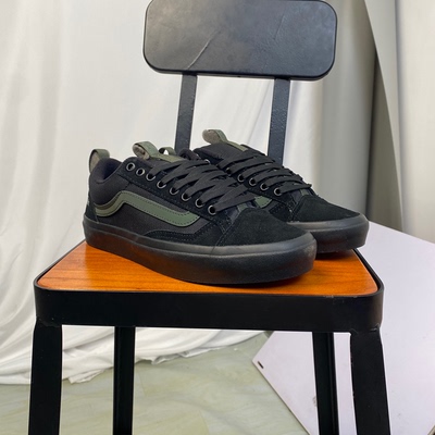 VANS范斯低帮联名专业滑板鞋