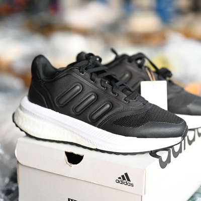 阿迪达斯女子透气减震运动跑步鞋