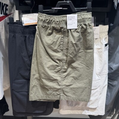 耐克男2025夏休闲刺绣小勾工装梭织透气五分运动短裤 HJ1947-222