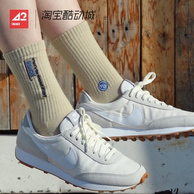 42运动家 Nike Daybreak qs 华夫低帮休闲跑步鞋 女款 CK2351-101