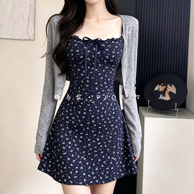 糖与盐FLORET 藏蓝色法式碎花吊带裙女26夏季新款高级感甜美套装