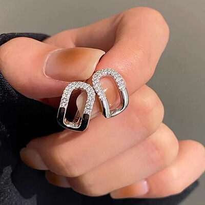 耳扣镂空镶钻耳环个性韩版韩式日常百搭ns冷精致通勤款几何耳圈