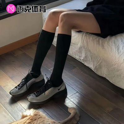 Nike女款低帮休闲跑步鞋