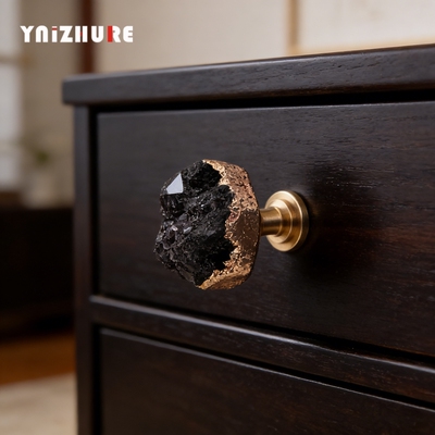 轻奢白水晶镀边黄铜单孔拉手