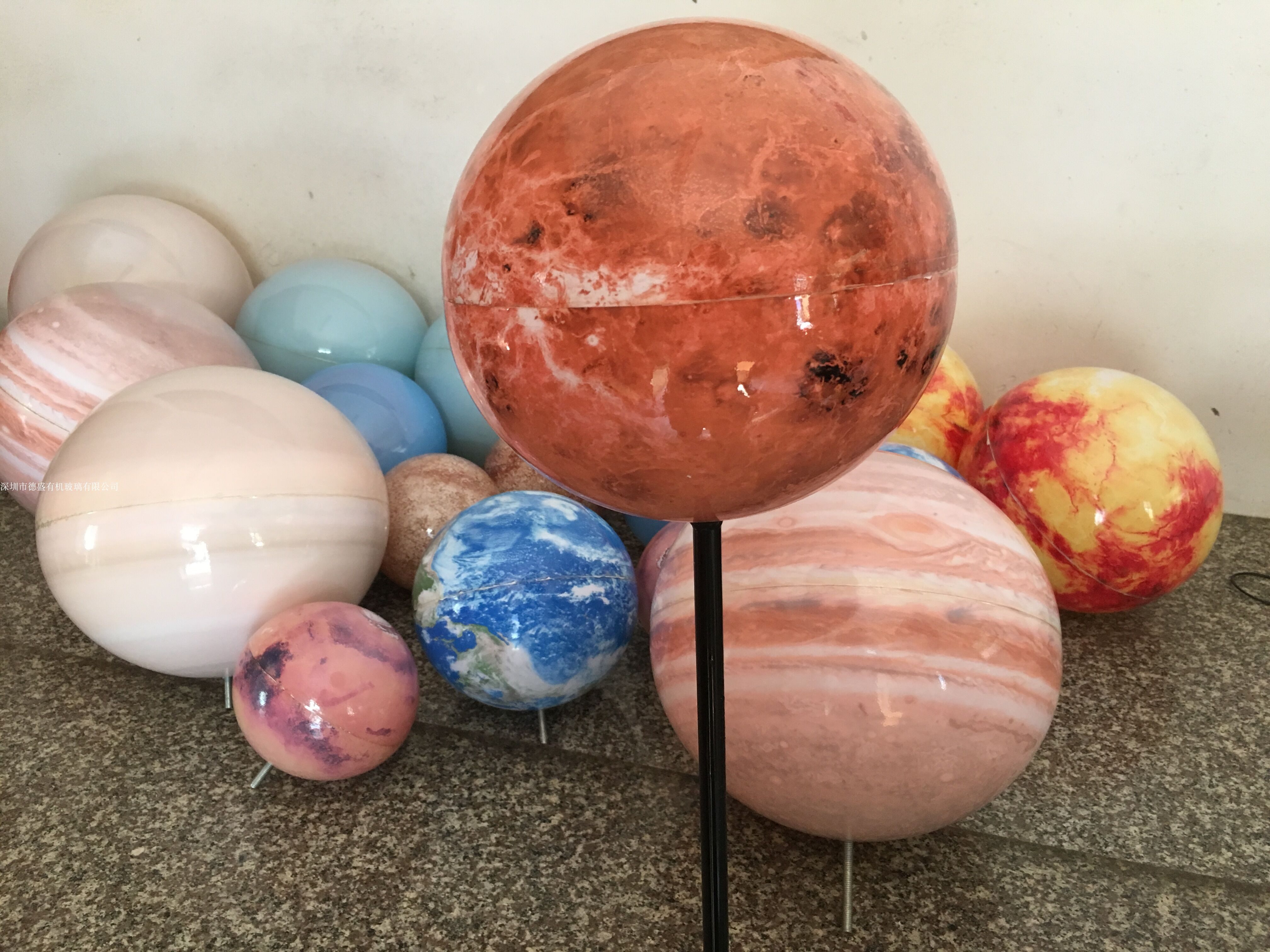 亚克力月球吊灯地球灯幼儿园游乐场八大行星星空灯商场大厅球形灯
