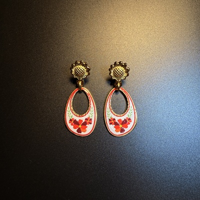 开花的橄榄Vintage古着 Crimson Oval红色花朵钛钢耳钉 耳环 耳饰