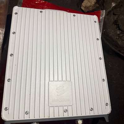 询价购-爱立信Radio 2219 B8A，准新机成色如图