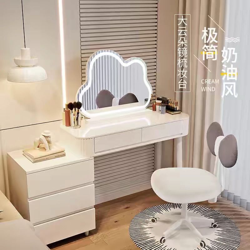 奶油风梳妆台2024新款轻奢简约现代卧室化妆桌小型斗柜一体化妆台