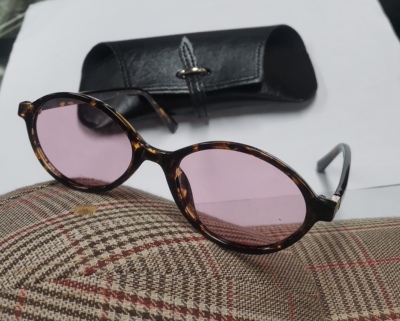 TR复古豹纹渐变粉椭圆书呆斯文墨镜女高级感遮阳欧美风偏光太阳镜