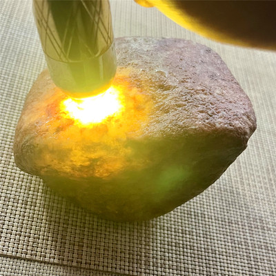 翡翠原石玉石毛料木那冰底牌子料