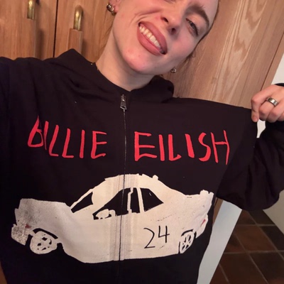 Billie24生日BOXY短版加绒卫衣