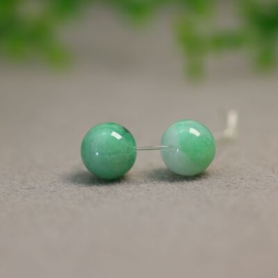 糯种飘阳绿天然A货翡翠素面珠子