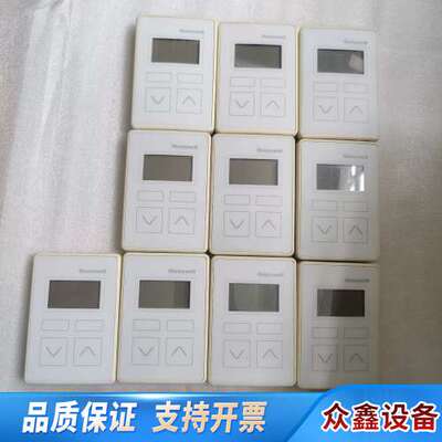 VAV温控面板TR42，过，但是都受过潮，通电
