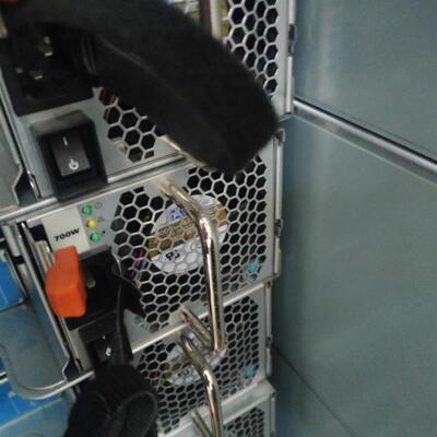 DELL SC200 SC220存储电源 DD20N  R0C2G H700E-S0 L700E-00