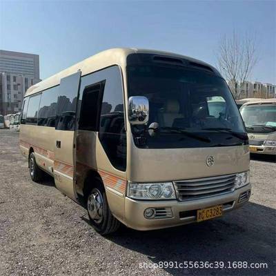 跨境电商2018年上牌宇通中型大巴车上班通勤17座COASTER