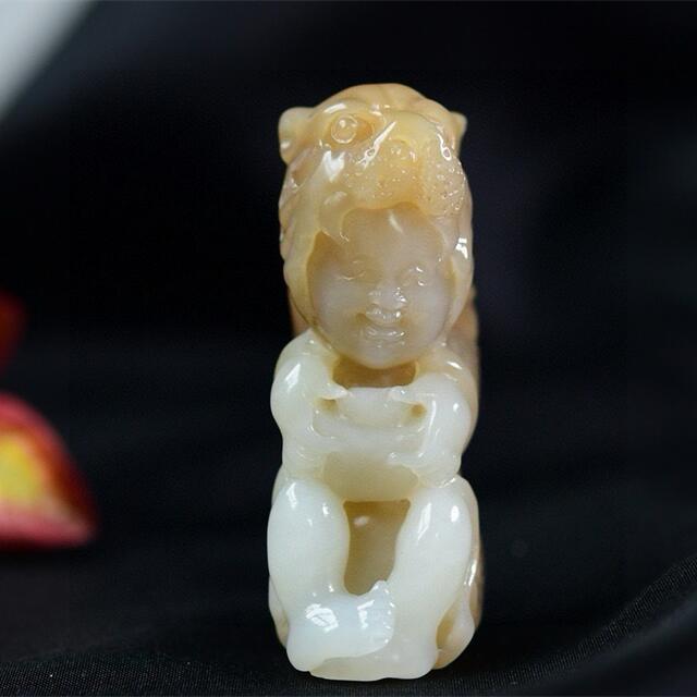 天然新疆和田玉羊脂玉糖玉送财童子玉坠玉质细腻油性好50.1克犹