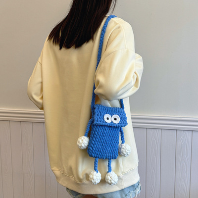 Little Ladies Blue Knitted Cartoon Personality Doll Crossbod