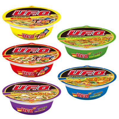 日清油炸铁板牛肉碗装速食方便面