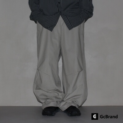 GcBrand Lab SS26 复古主题元素 基础款 裤腿打褶设计 阔腿休闲裤