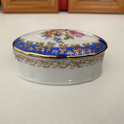 PM 德国 Dresden 中古椭圆首饰盒 描金花卉盖罐 摆件收藏化妆品盒